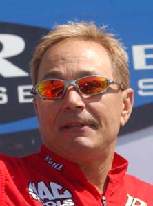 FEATURE - One on One with Kenny Bernstein