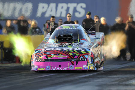 Funny Car Fan-Favorite Courtney Force Enters 2016 Season and Circle K ...