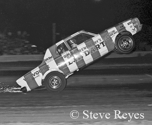 Drag Racing's Court Jesters- Wheel Standers