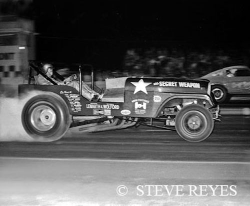 Invasion of the Jeeps in the Funny Car Class
