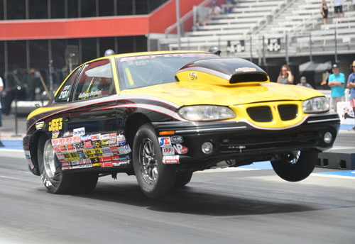 Drag Race Central | Presented by Summitracing.com